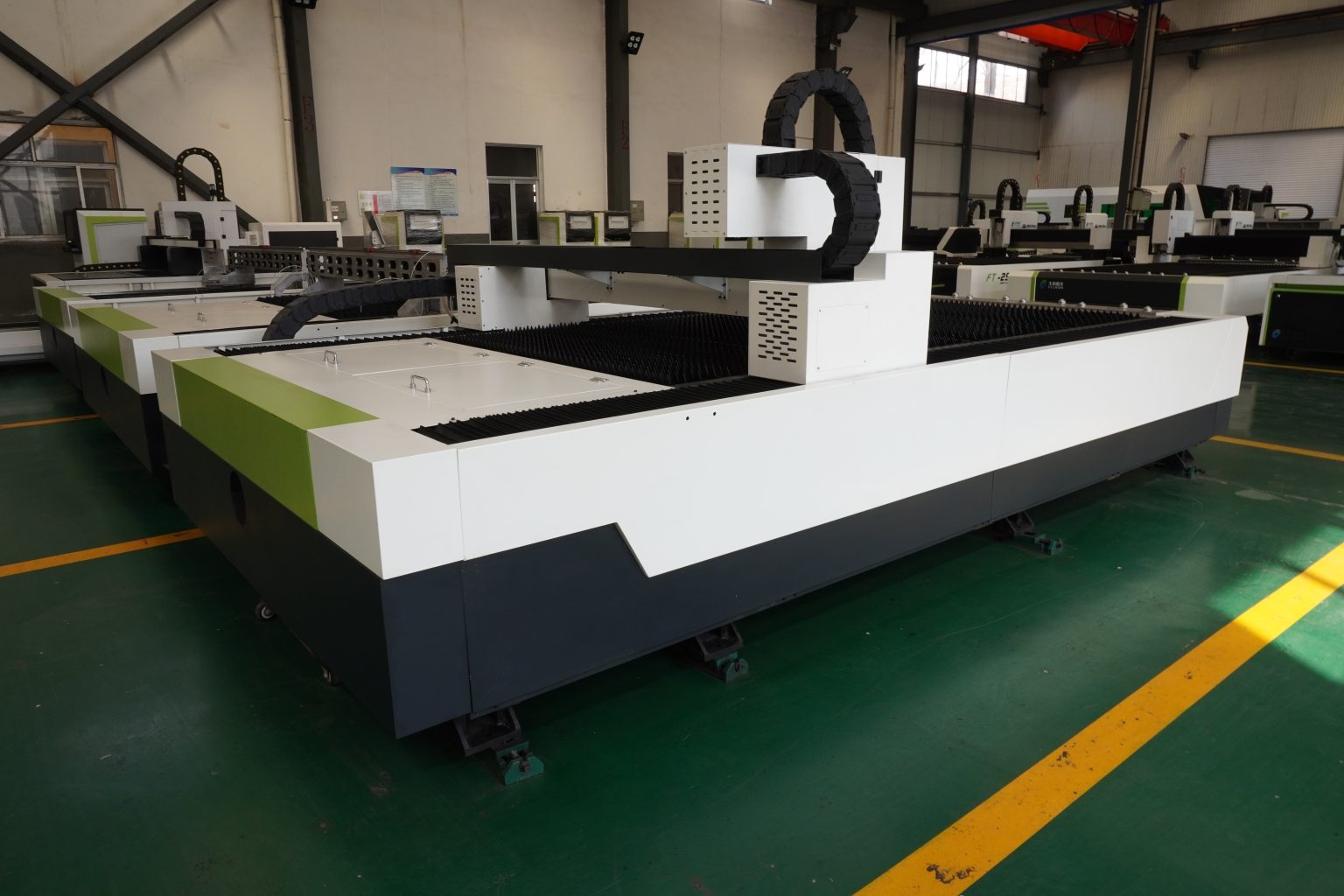 How to properly clean laser lenses - lasercuttingmachine